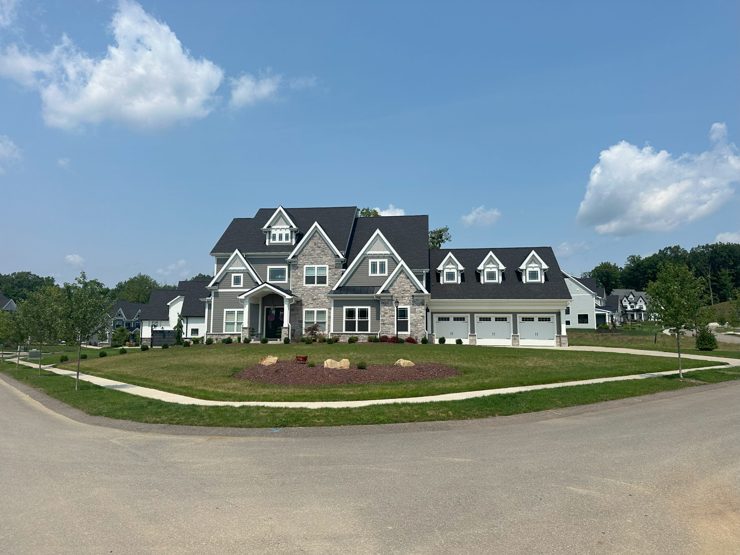 Southern Limestone | Prestige Stone Canada